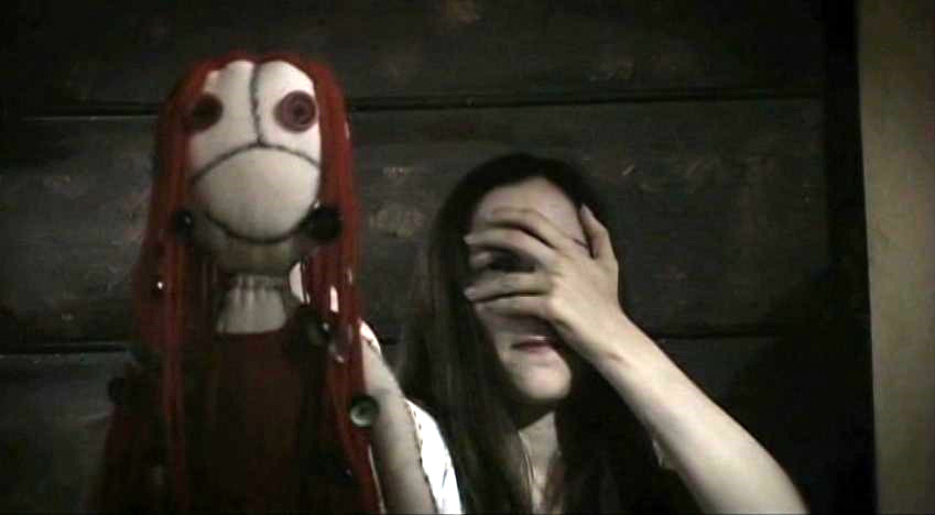 COLOUR FROM THE DARK (2008) Reviews and overview - MOVIES & MANIA