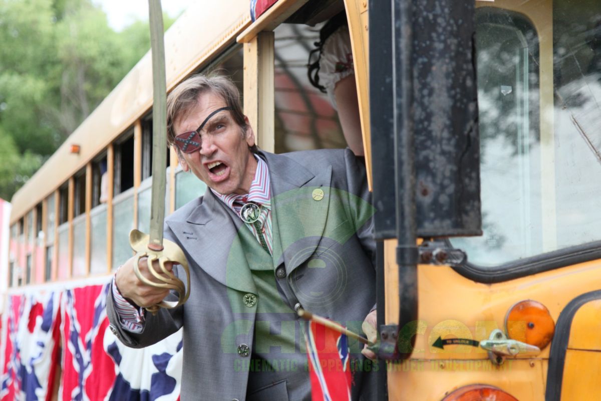 2001 MANIACS: FIELD OF SCREAMS (2010) Reviews and overview - MOVIES & MANIA