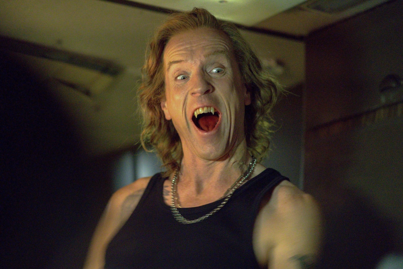 THE RADLEYS Blood-abstaining vampires - trailer - VOD on October 4 - MOVIES & MANIA